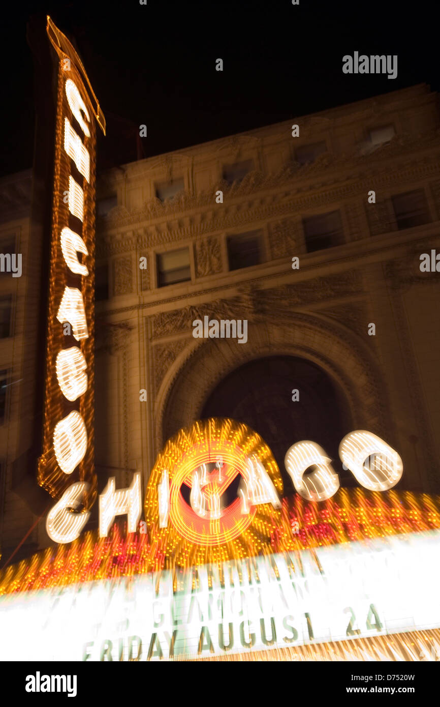 CHICAGO THEATER CENTER SIGN MARQUEE PAGE BROTHERS BUILDING (©RAPP ...