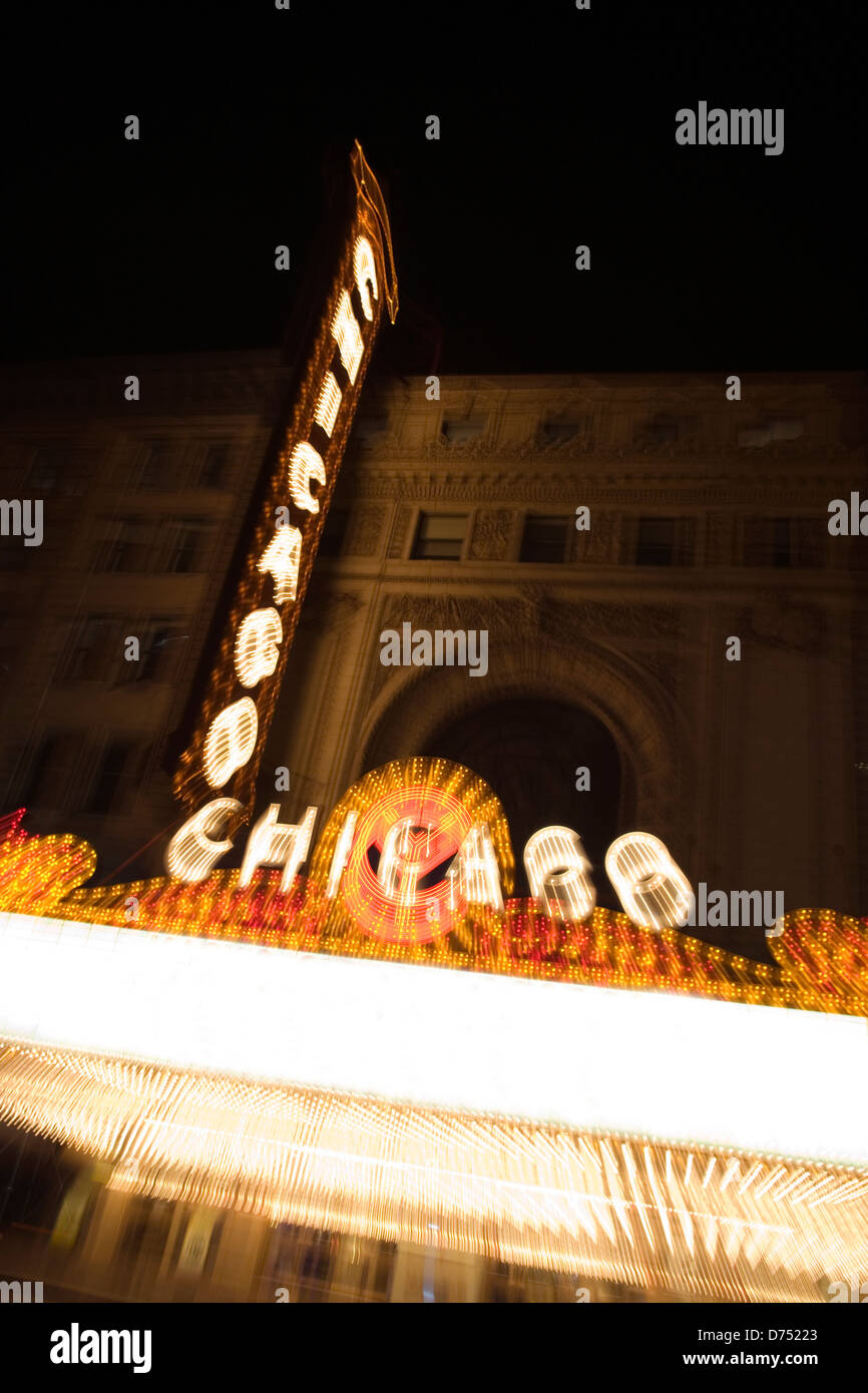 CHICAGO THEATER CENTER SIGN MARQUEE PAGE BROTHERS BUILDING (©RAPP ...