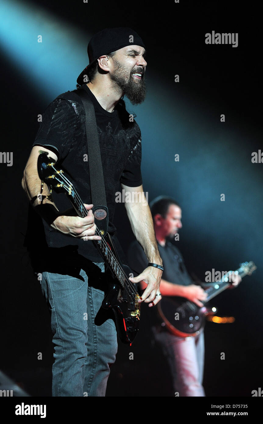 Robbie Merrill Godsmack performs at the Rockstar Energy Drink Mayhem ...