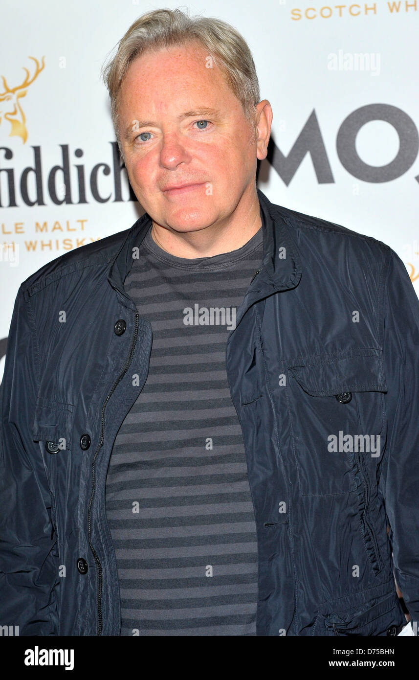 Bernard sumner england hi-res stock photography and images - Alamy