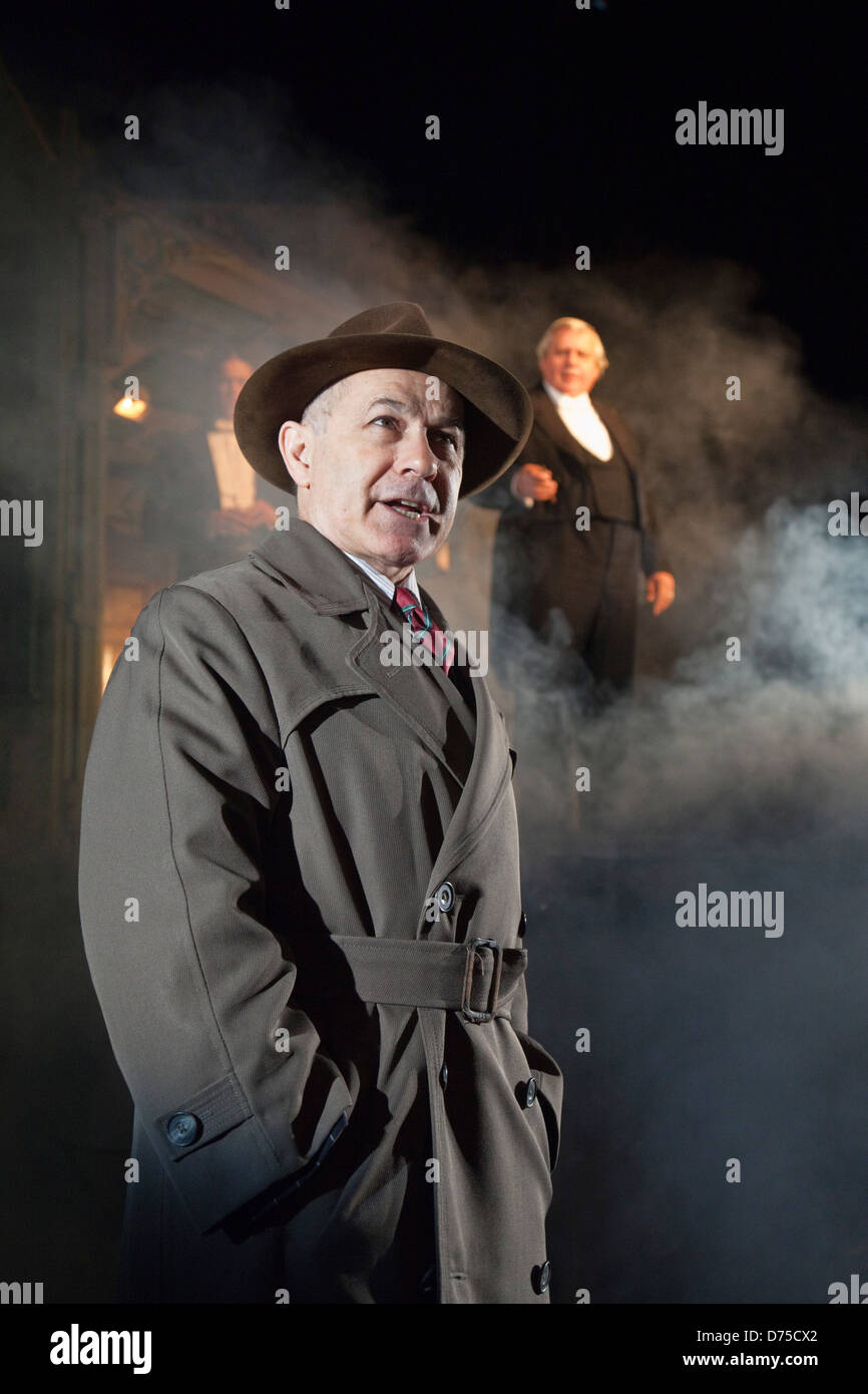 An Inspector Calls - Stage Play at the Novello Theatre directed by ...