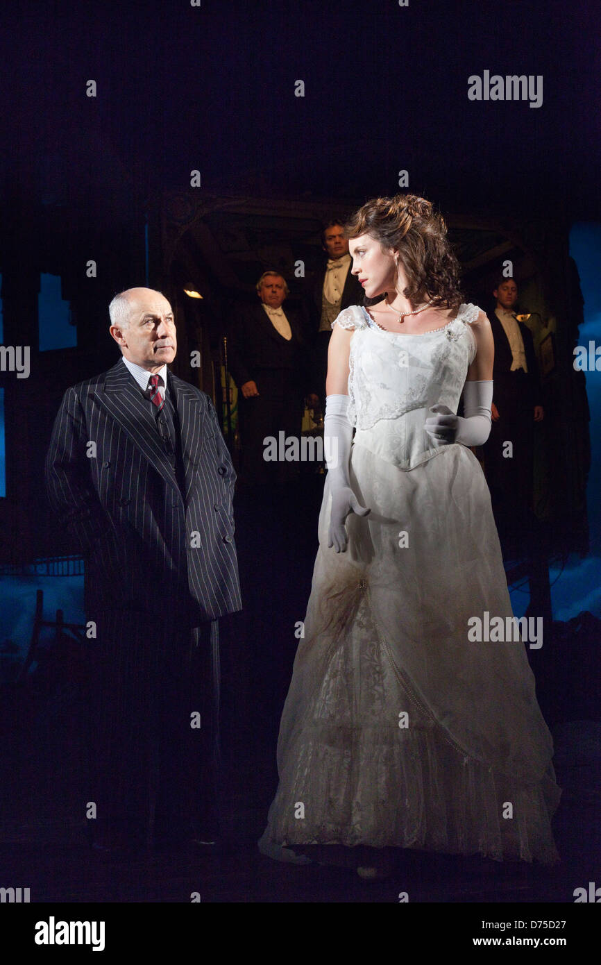 An Inspector Calls - Stage Play at the Novello Theatre directed by ...