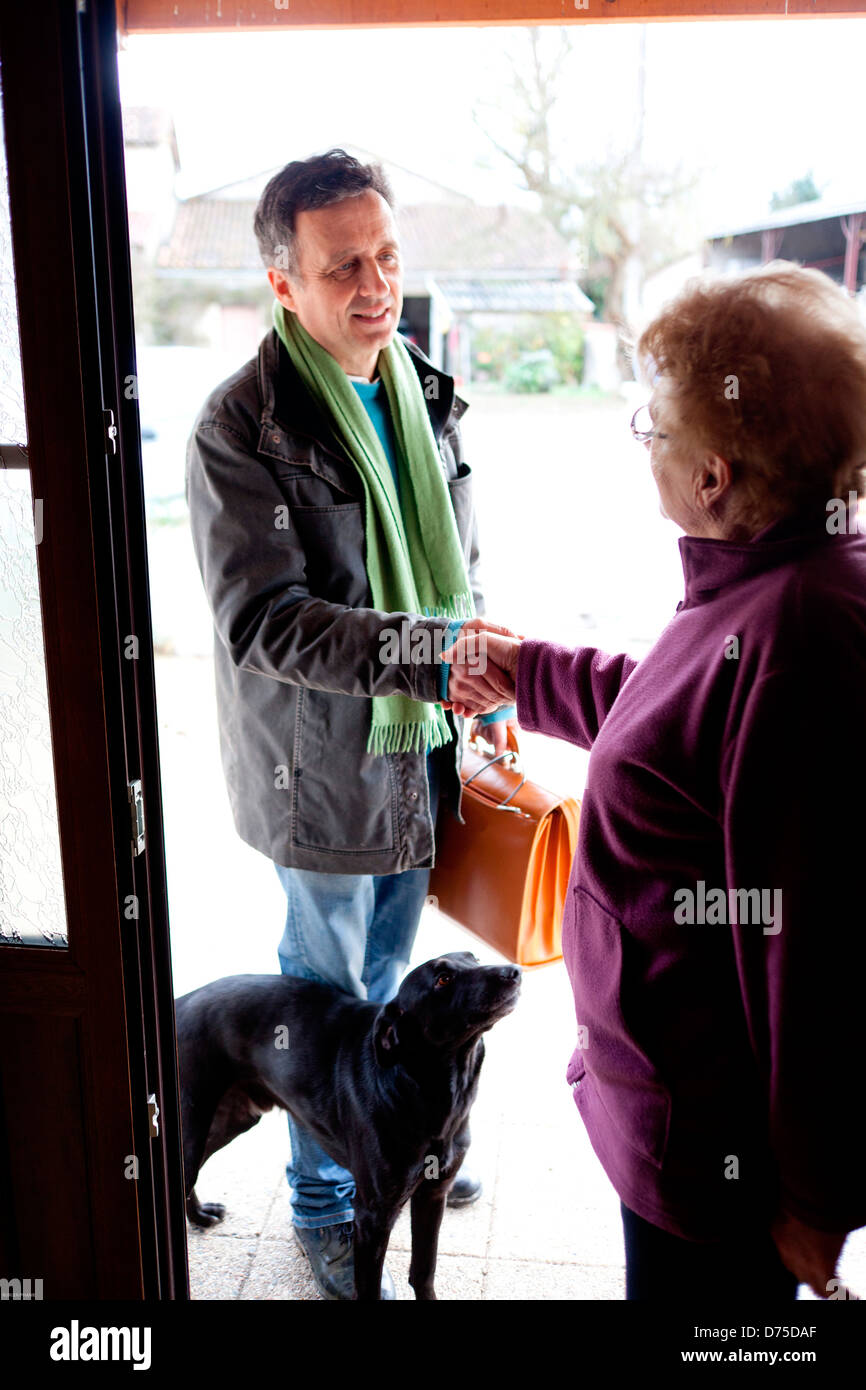 Old country doctor hi-res stock photography and images - Alamy