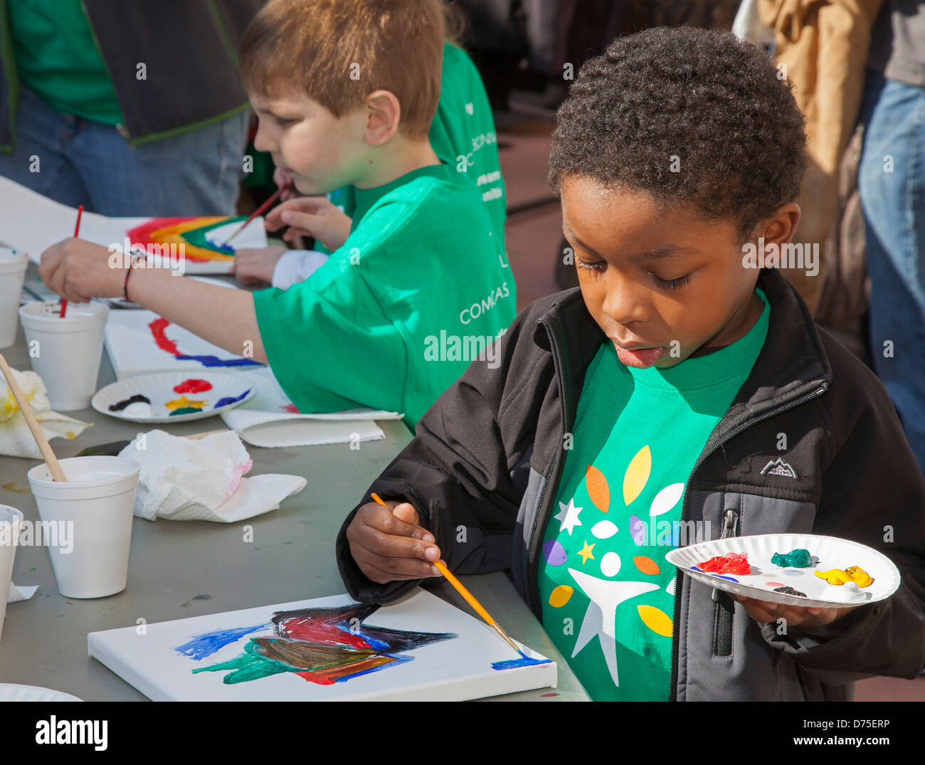Children work on crafts projects while their parents volunteer for ...