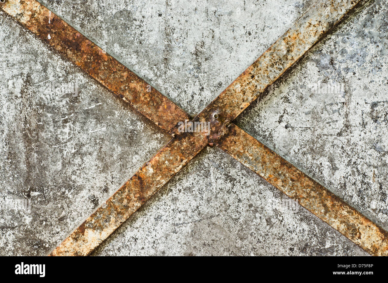 Old rusty white steel plate for background Stock Photo - Alamy