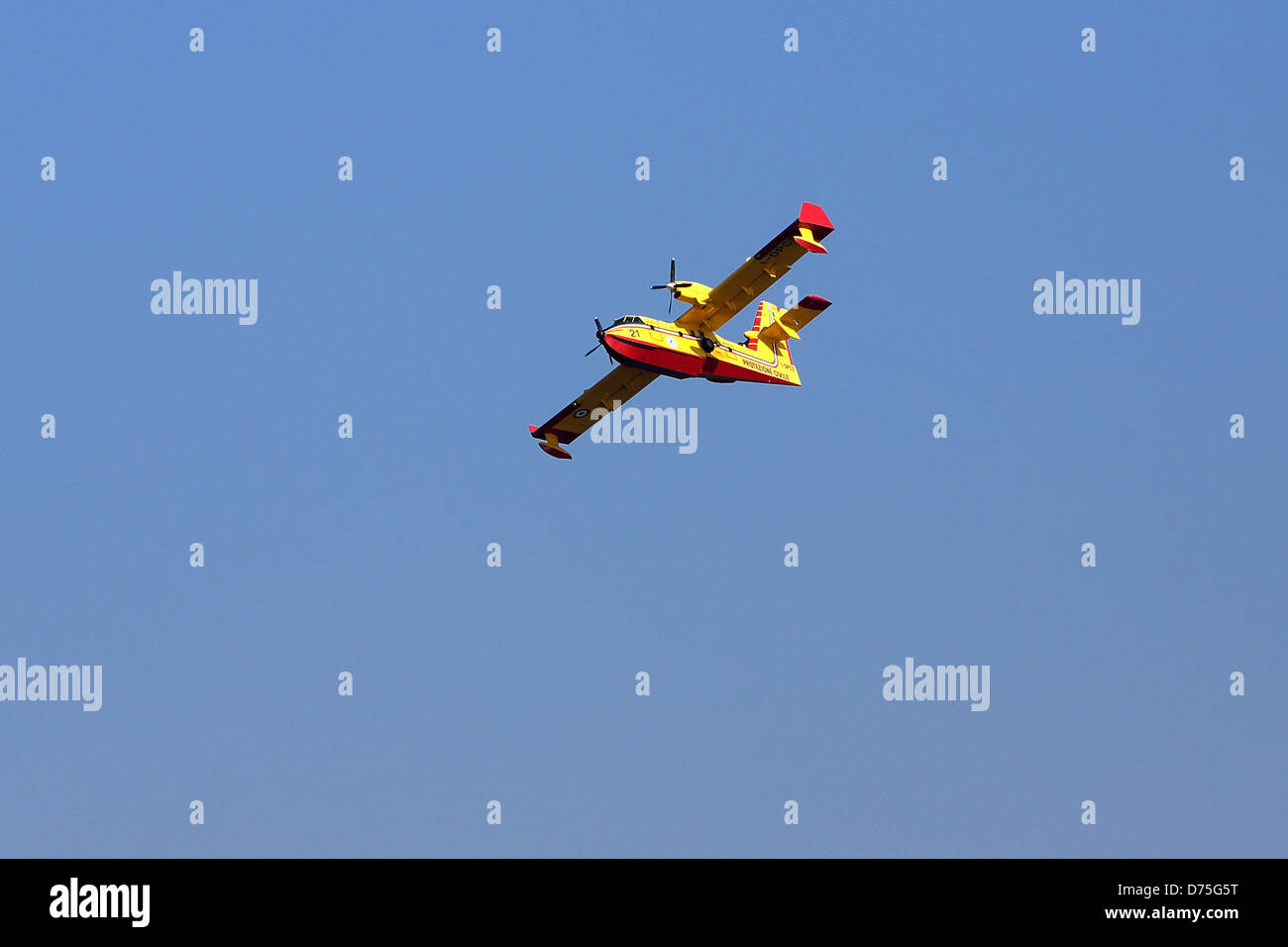 Civil protection aircraft hi-res stock photography and images - Alamy