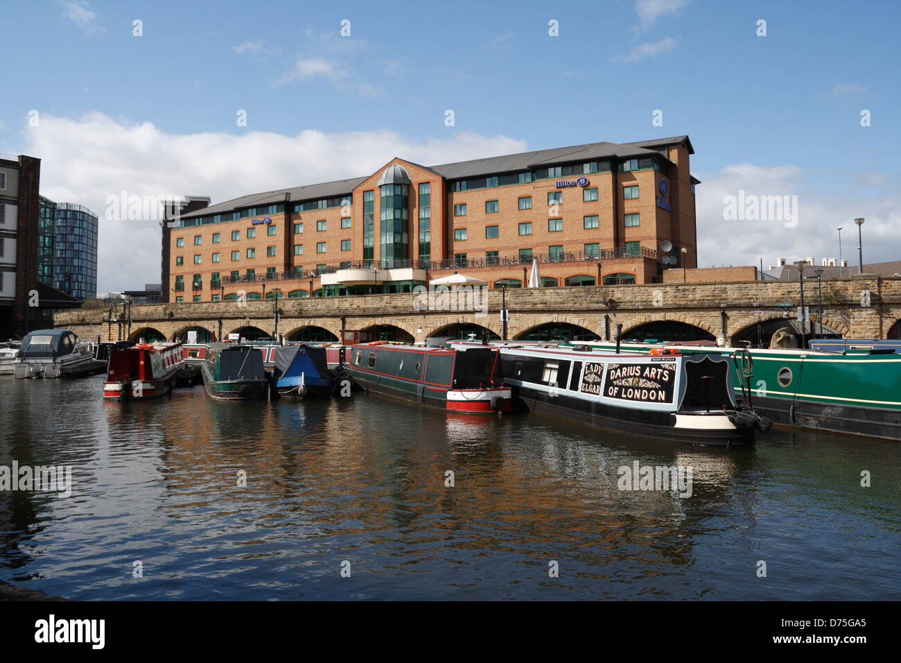 Sheffield victoria quays hi-res stock photography and images - Alamy