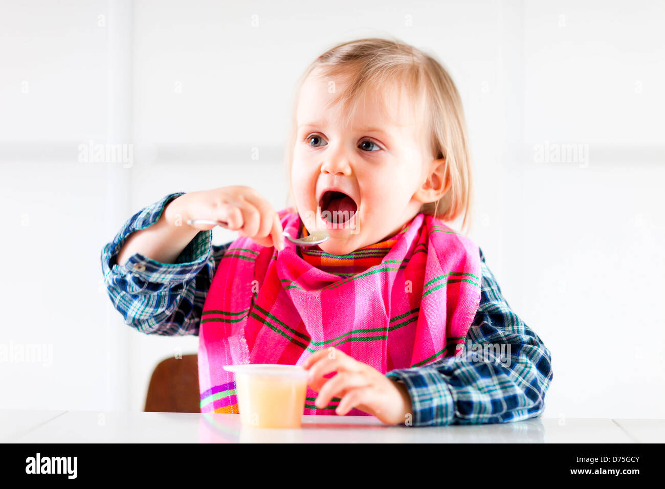 18 month old girl eating hi-res stock photography and images - Alamy