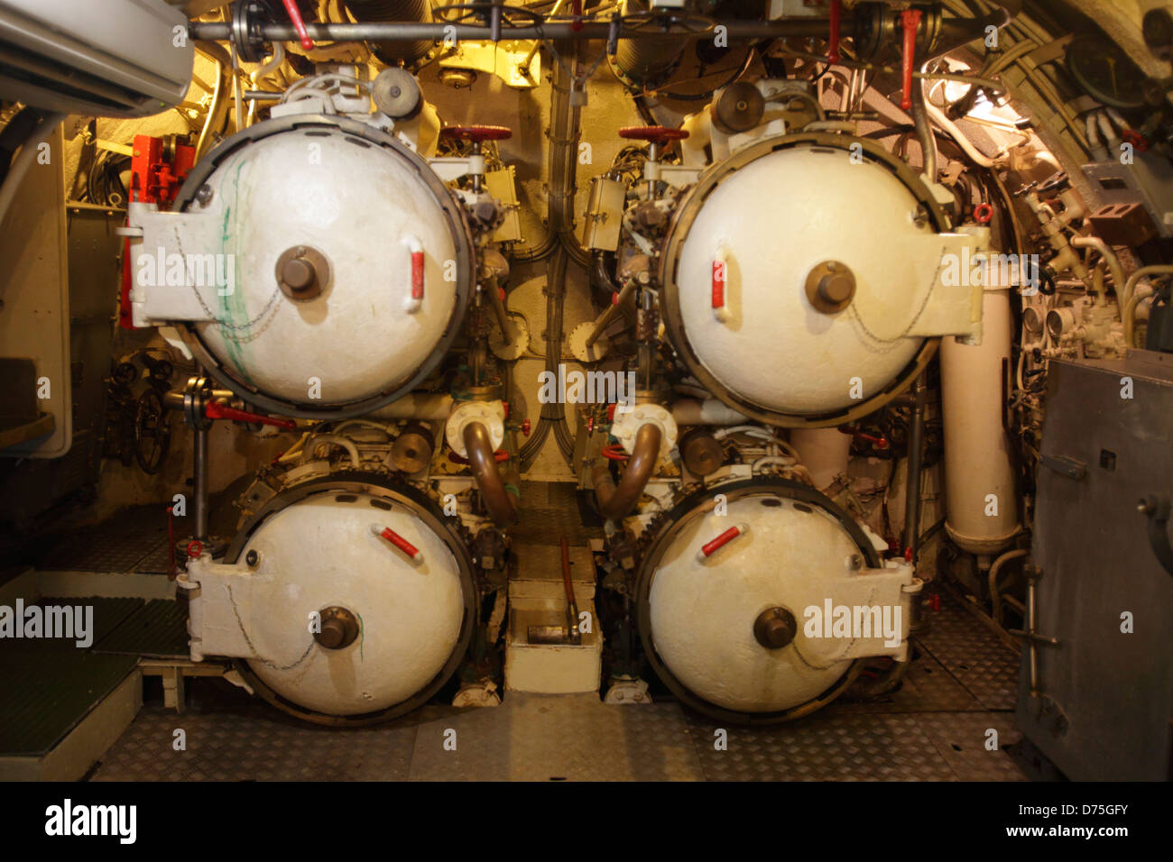 Submarine torpedo control hi-res stock photography and images - Alamy