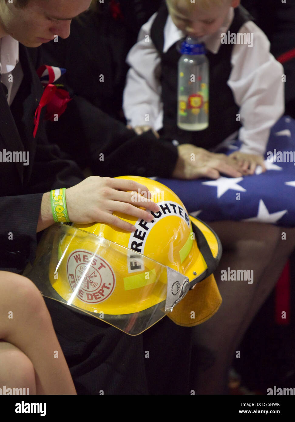 Family mourns the tragic death of fireman who died in the line of duty ...