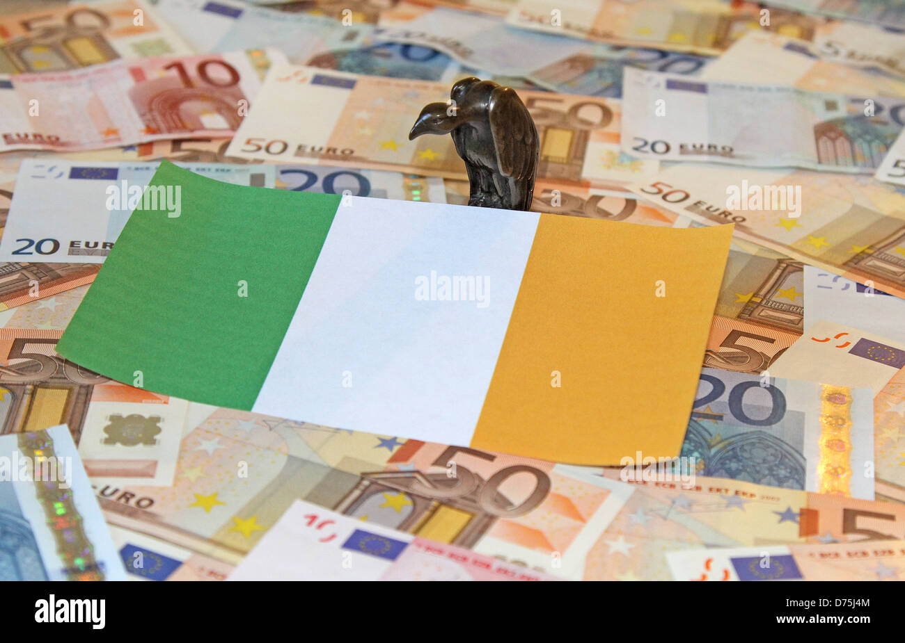 Symbol of euro hi-res stock photography and images - Alamy