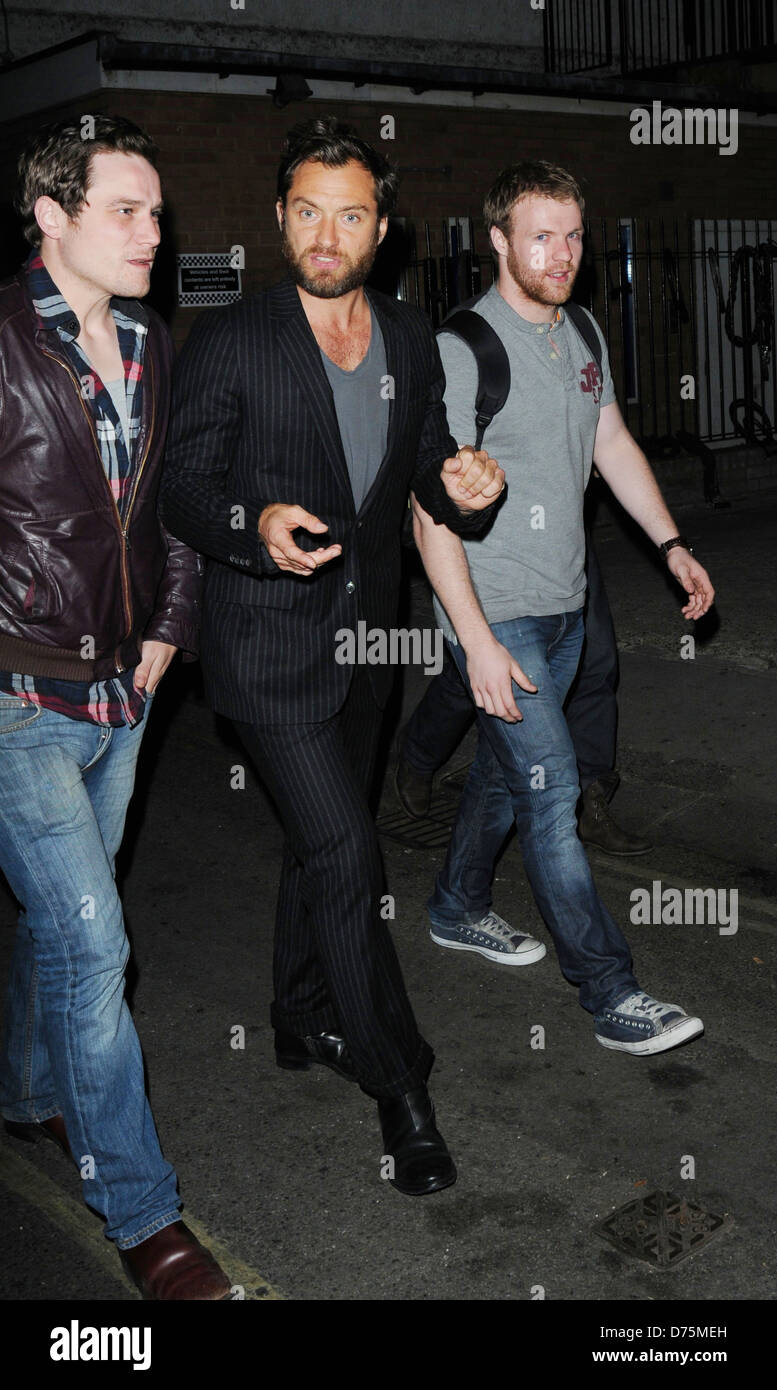 Gruff looking hi-res stock photography and images - Alamy