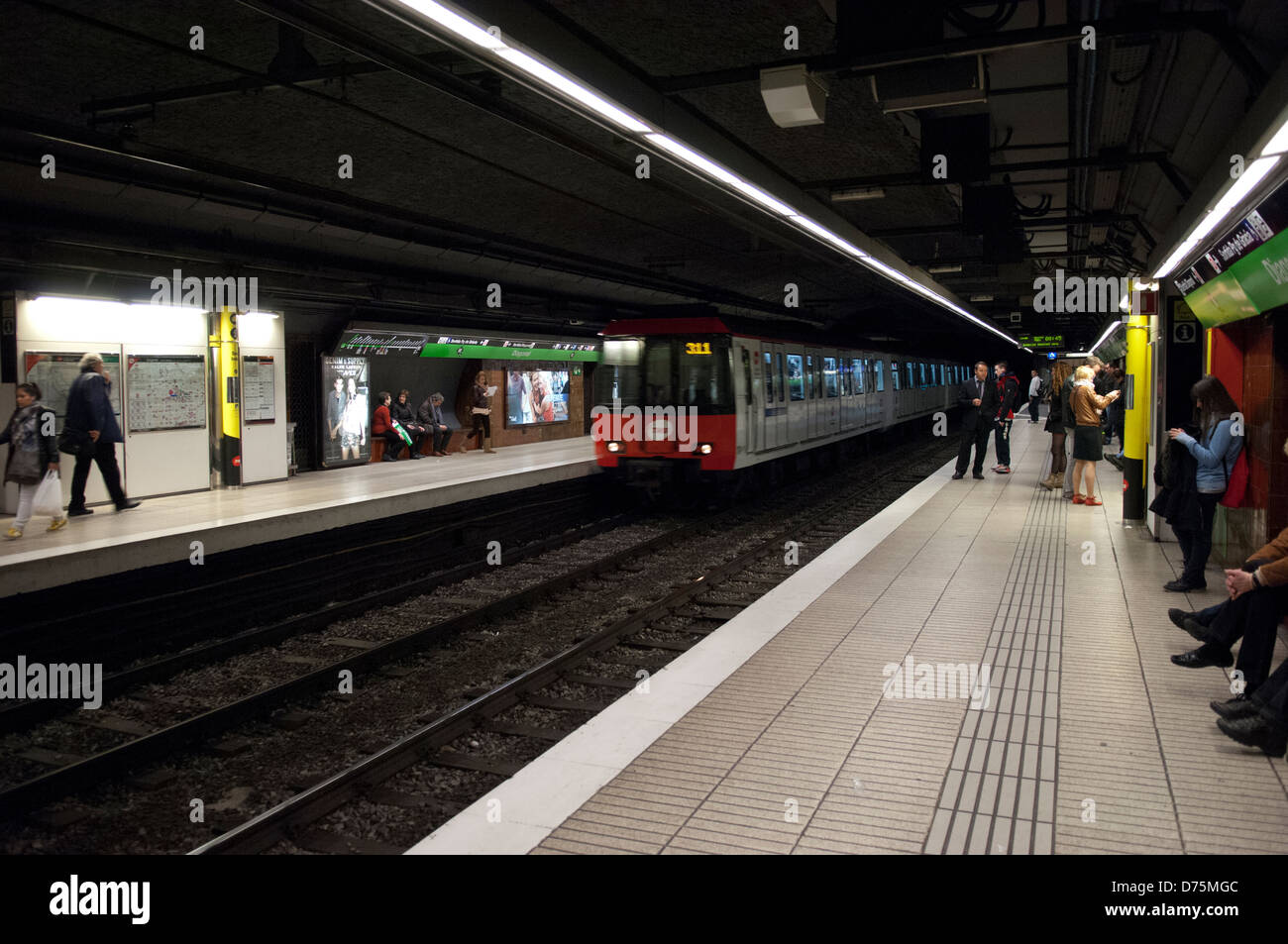 On metro in barcelona hi-res stock photography and images - Alamy