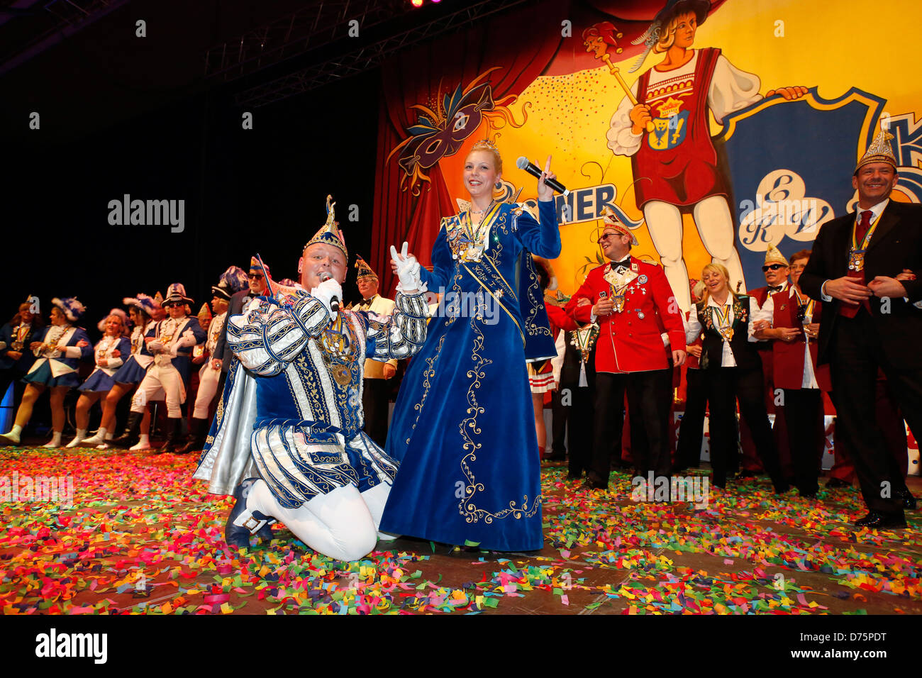 Men royals hi-res stock photography and images - Alamy