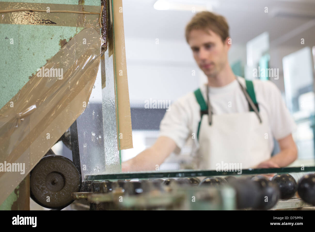 Glass grinding machine hi-res stock photography and images - Alamy