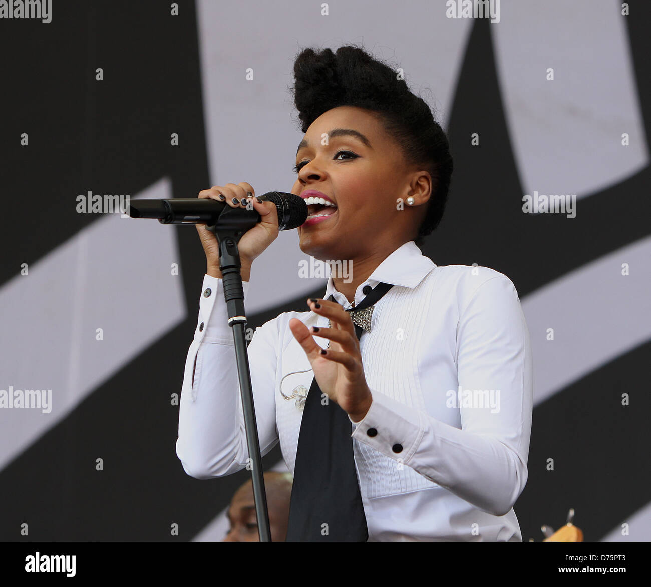 Janelle Monae performing on the Deer Park Stage The Big Chill Festival ...