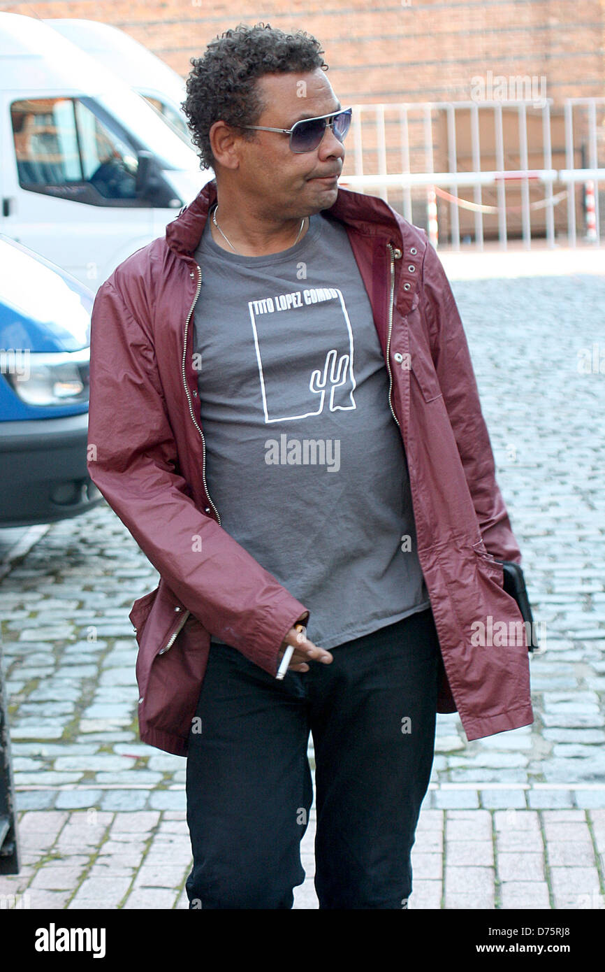 Craig Charles smoking outside Granada Studios Manchester, England - 05. ...