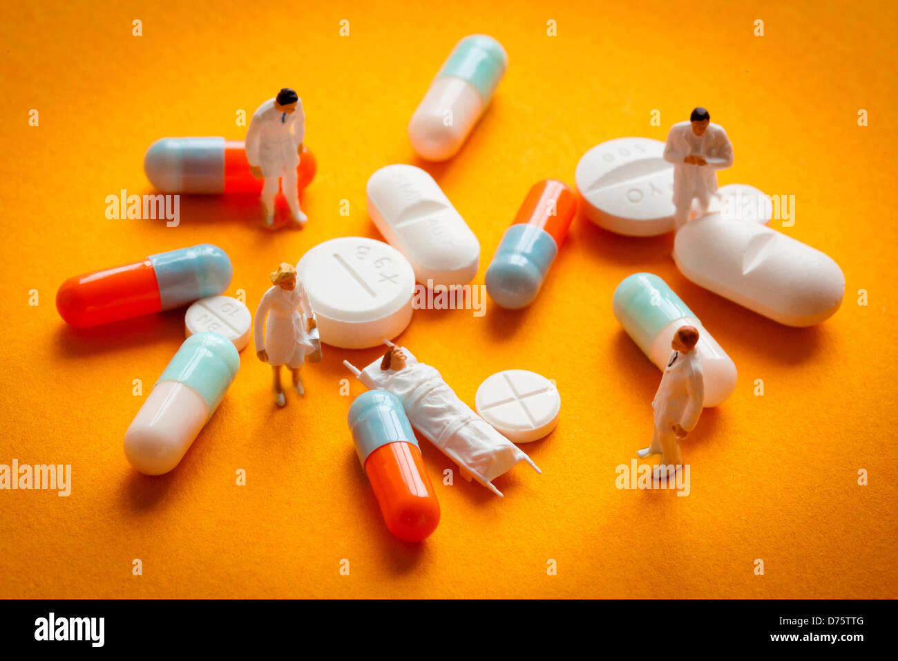 Capsules and tablets Stock Photo - Alamy