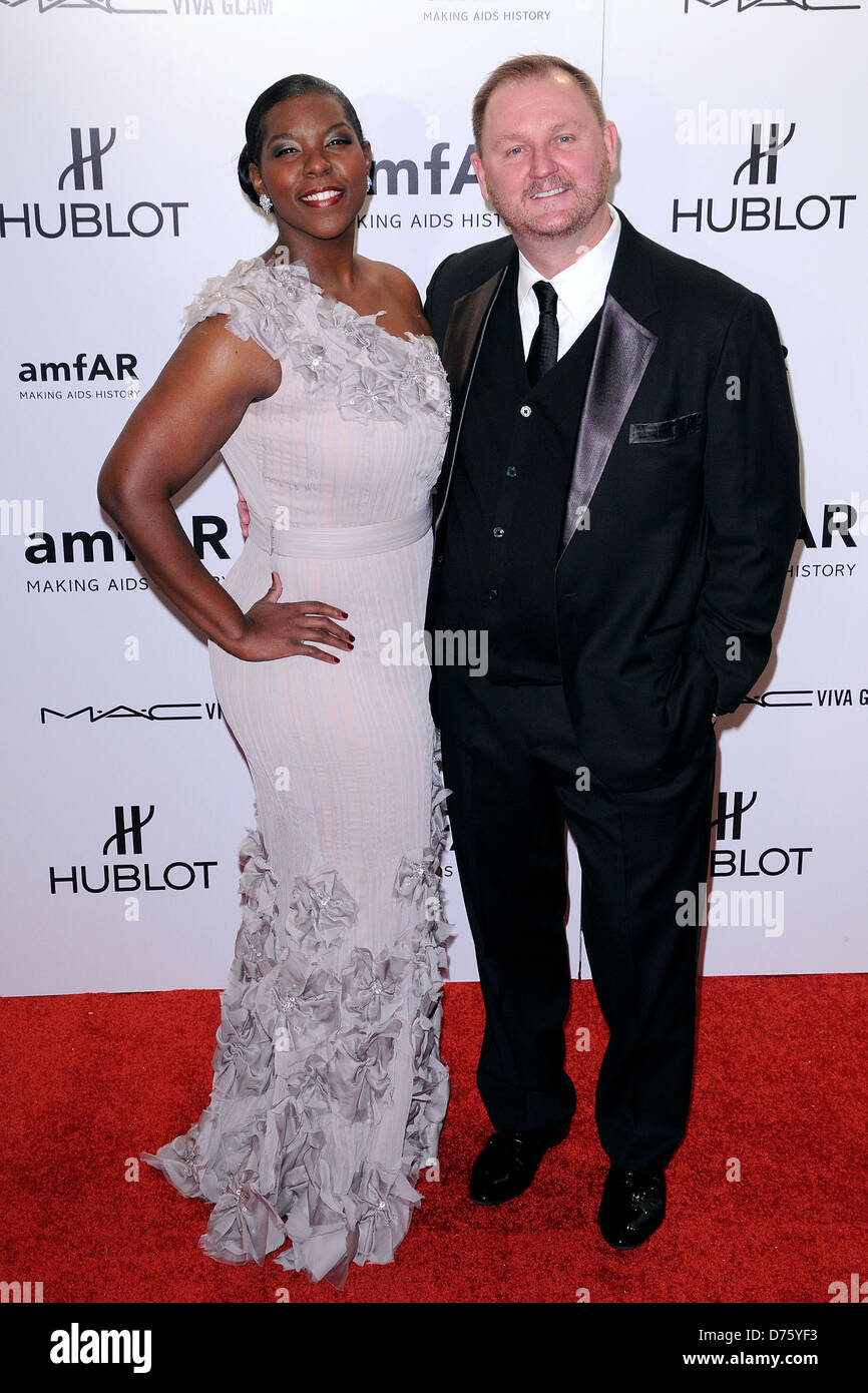 Meshell hi-res stock photography and images - Alamy