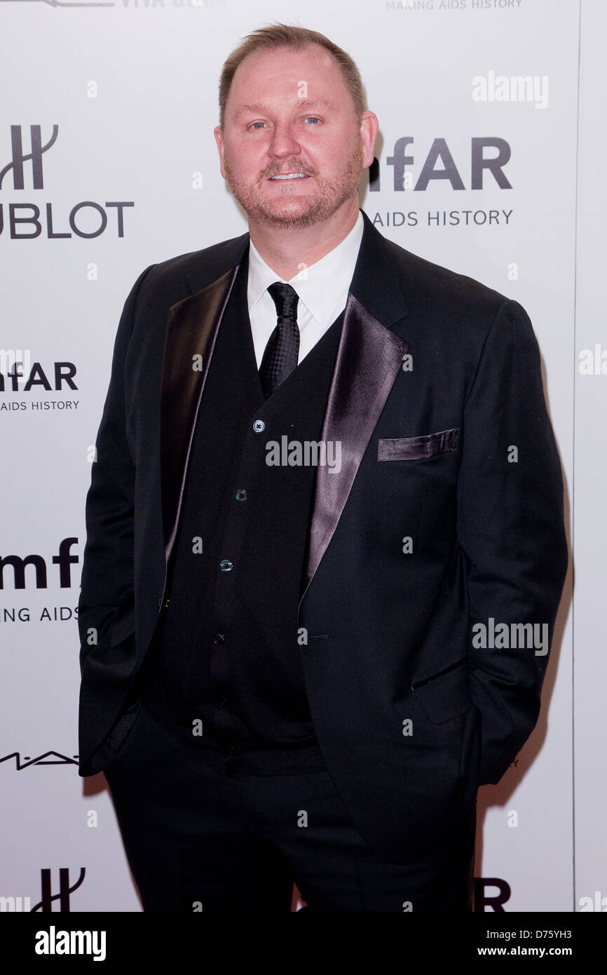 Kevin Frost 2012 amfAR New York Gala at Cipriani Wall Street - Arrivals ...