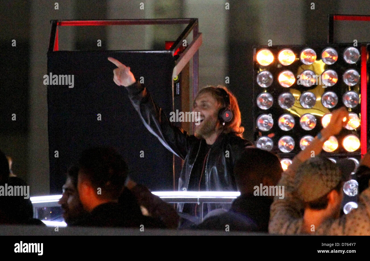 David Guetta films a commercial for Renault's new electric car "Twizy ...