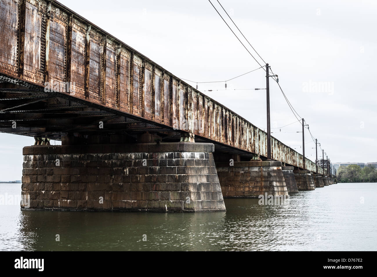 Washington dc long bridge hi-res stock photography and images - Alamy