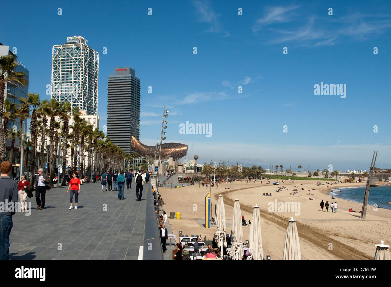 The Promenade and Modern Sculpture and building down by the Olympic ...