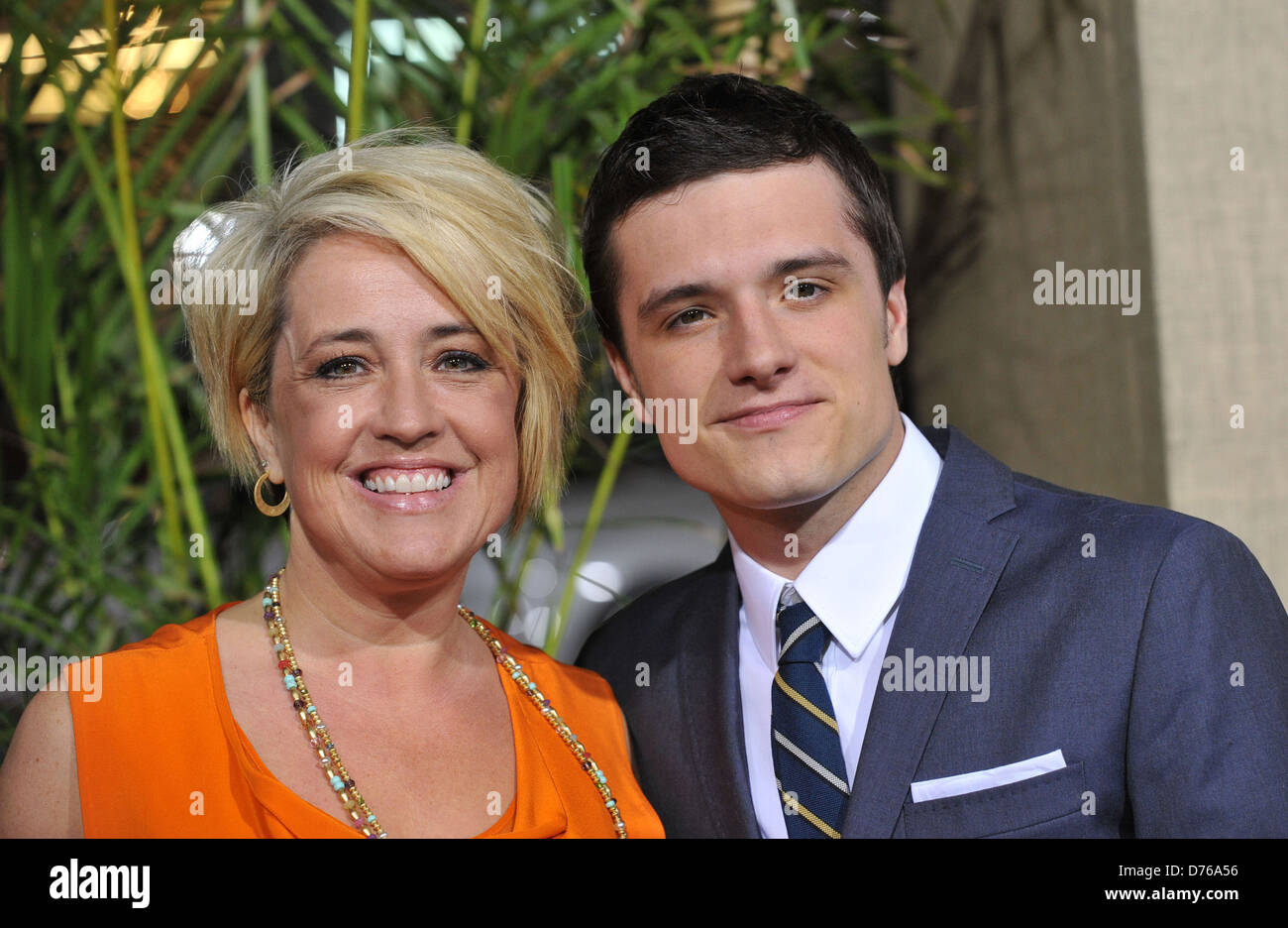 Josh Hutcherson with his mother The Los Angeles Premiere of 'Journey 2 ...