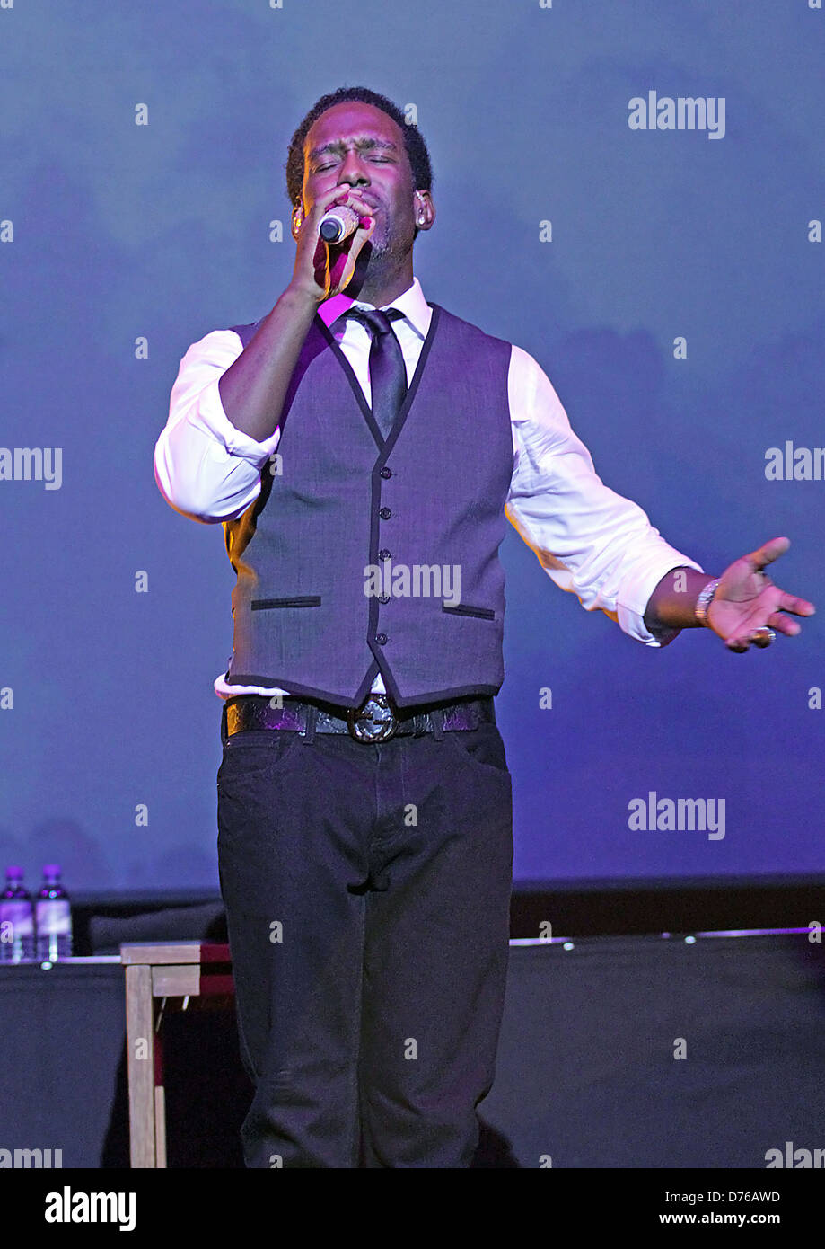 Shawn Stockman, of Boyz II Men performing at Manchester O2 Apollo ...