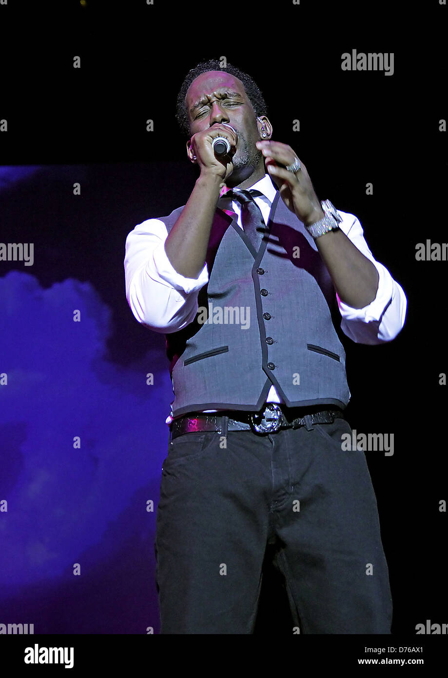 Shawn Stockman, of Boyz II Men performing at Manchester O2 Apollo ...