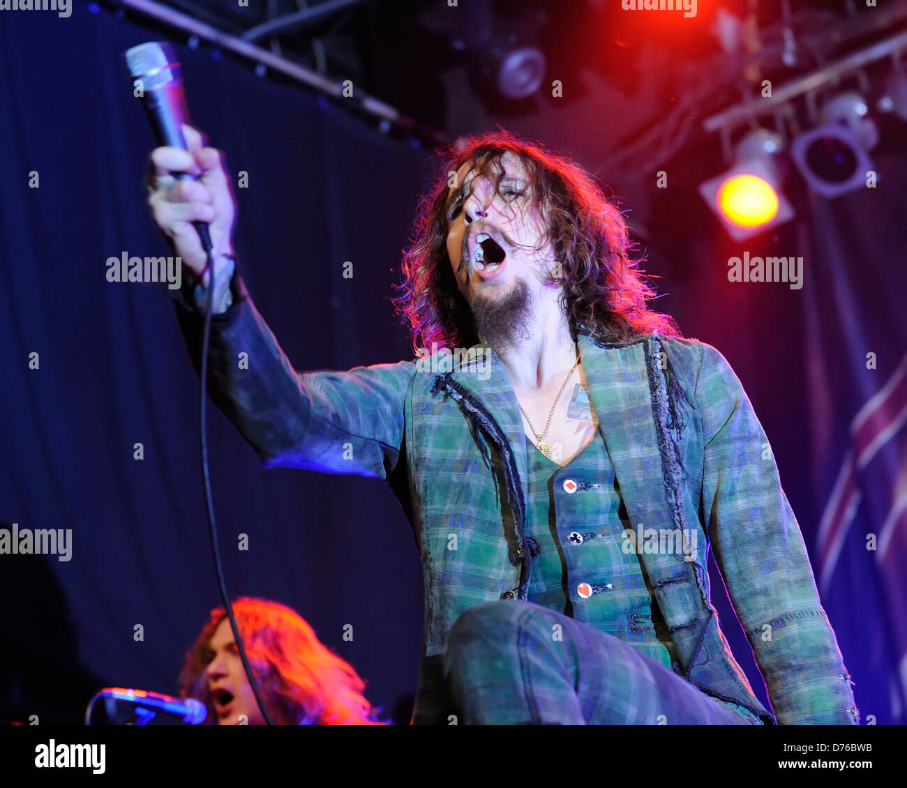 Justin Hawkins of The Darkness performing at The Phoenix Concert ...