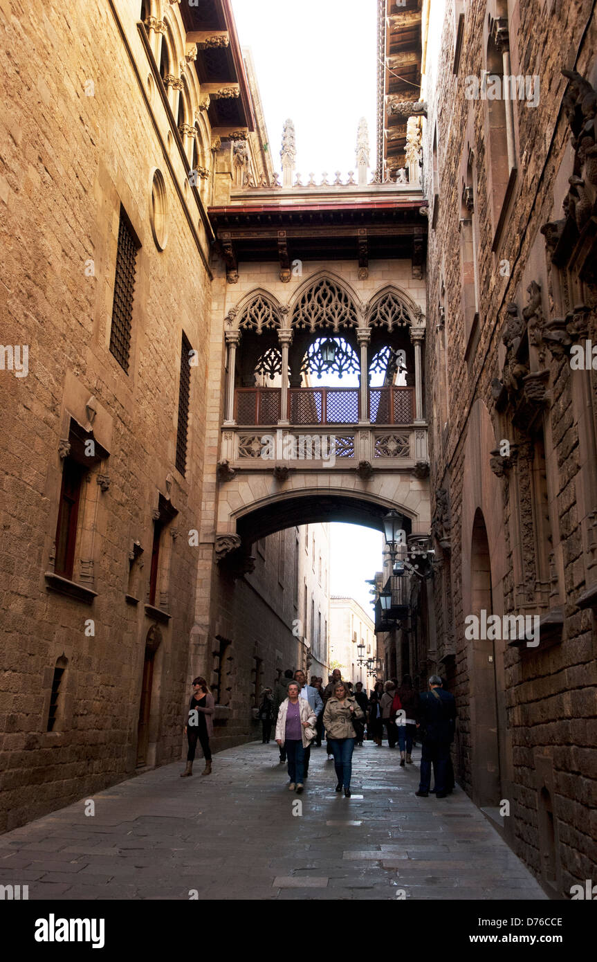 A street in the Gothic part of Barcelona Stock Photo - Alamy