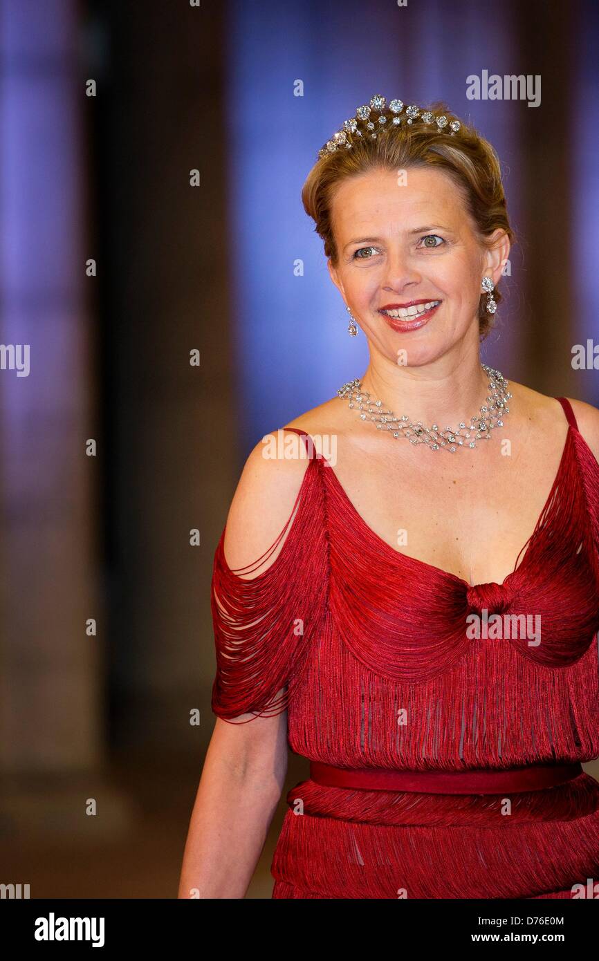 Princess Mabel of The Netherlands arrive at the Rijksmuseum dinner ...