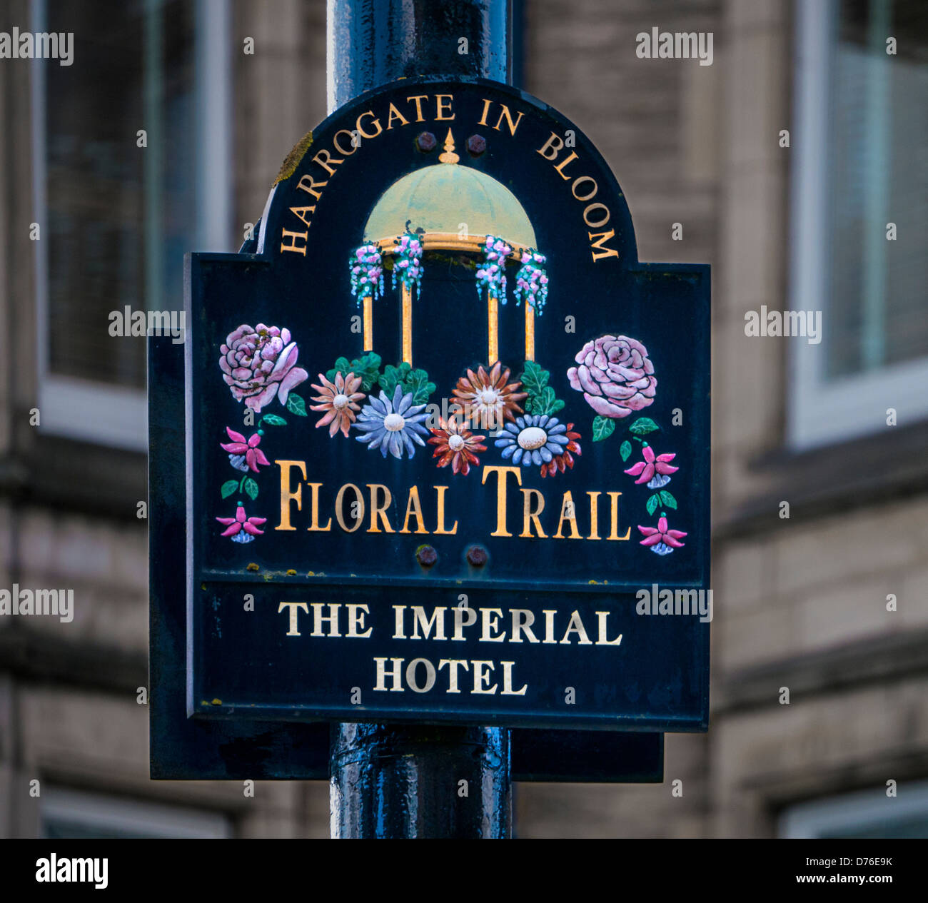 Floral trail hi-res stock photography and images - Alamy