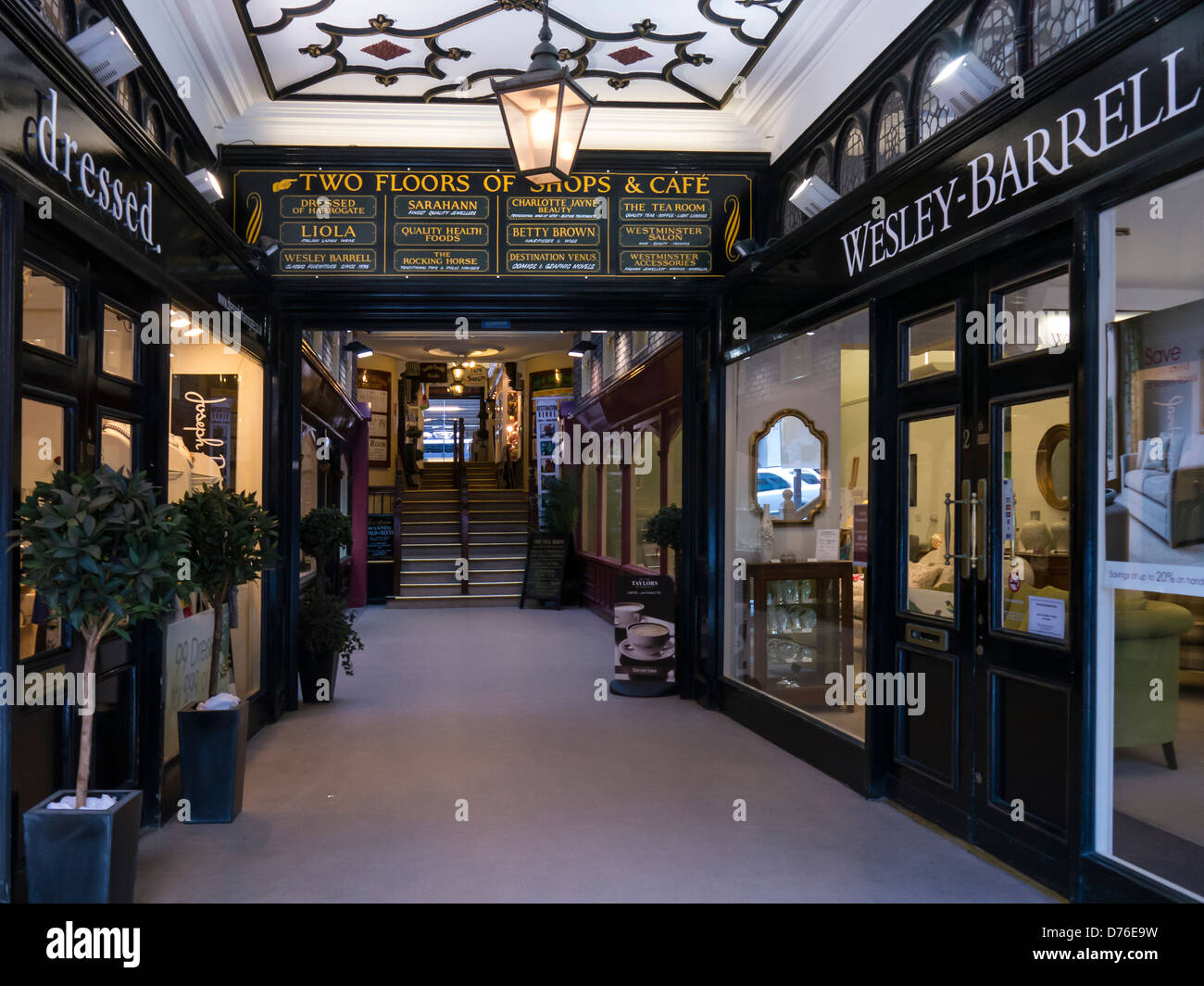 Westminster Arcade Harrogate Stock Photos & Westminster Arcade ...