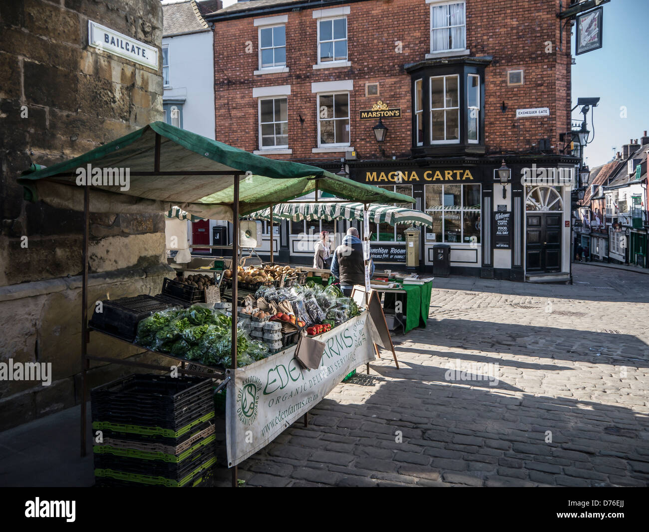 LINCOLN, UK - APRIL 20, 2013: Pretty Stall in Lincoln Farmers market ...