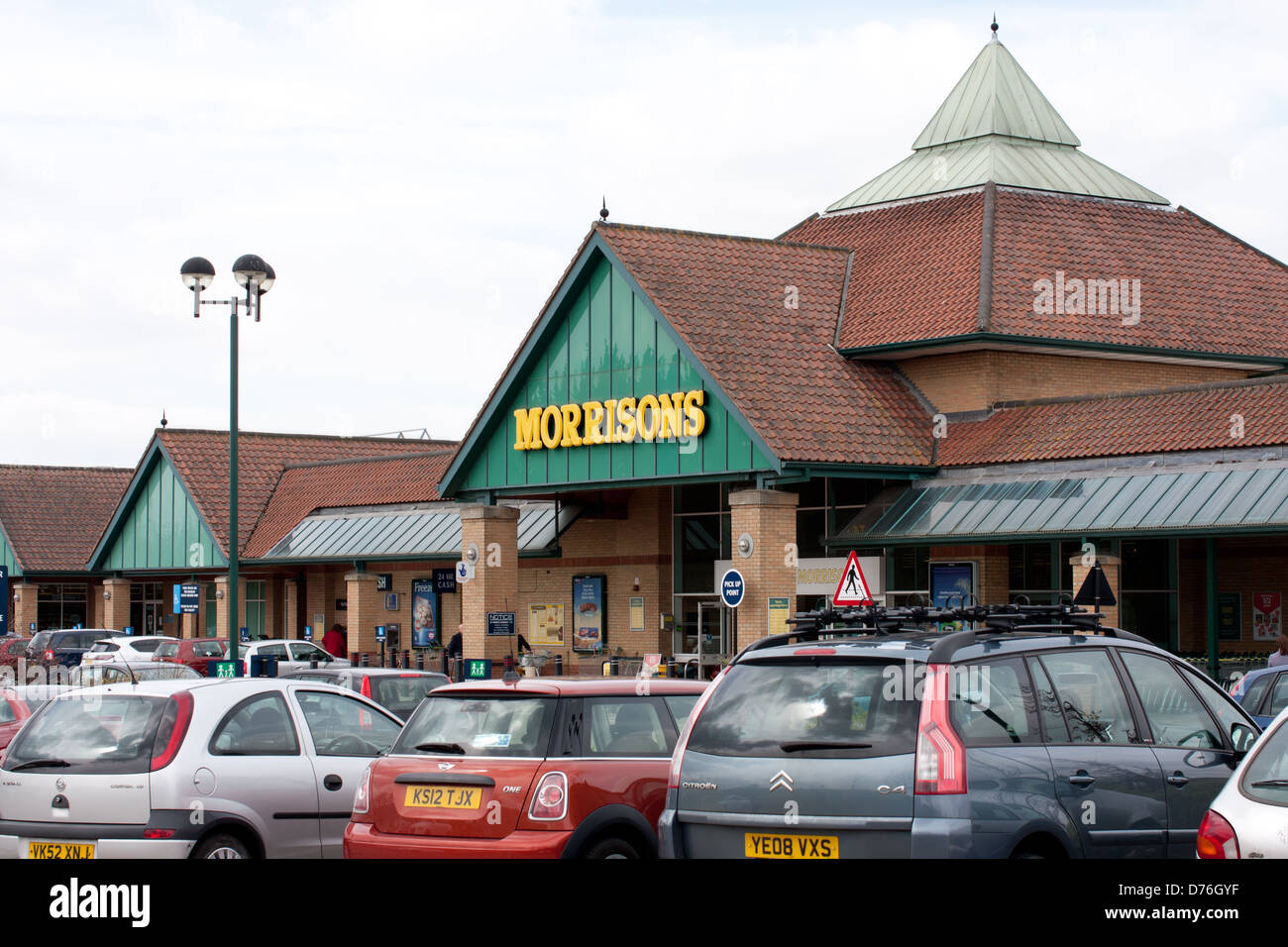 Morrisons superstore hi-res stock photography and images - Alamy