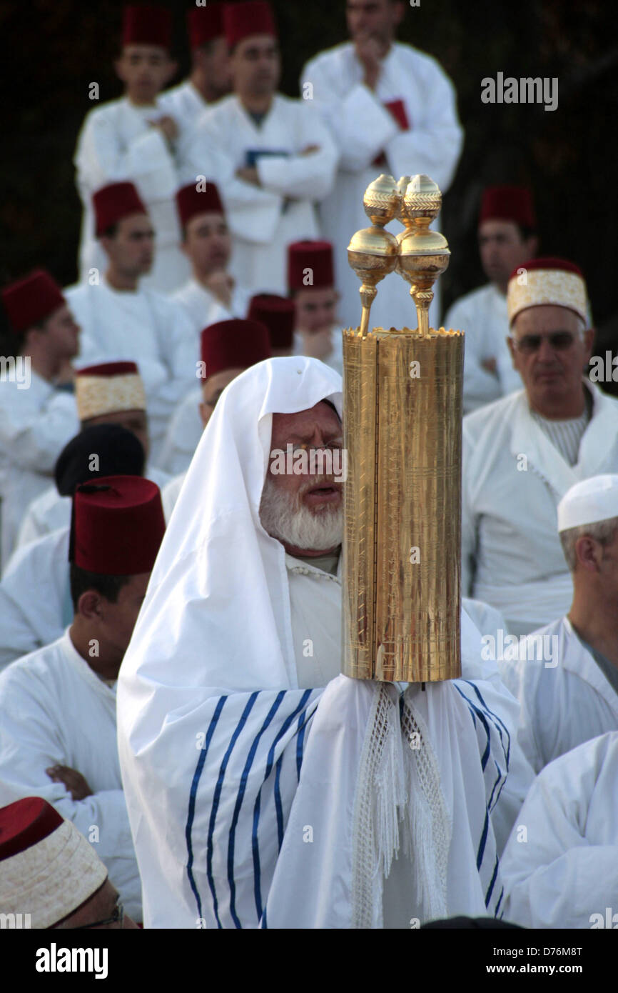 Assyrians conquered israel hi-res stock photography and images - Alamy