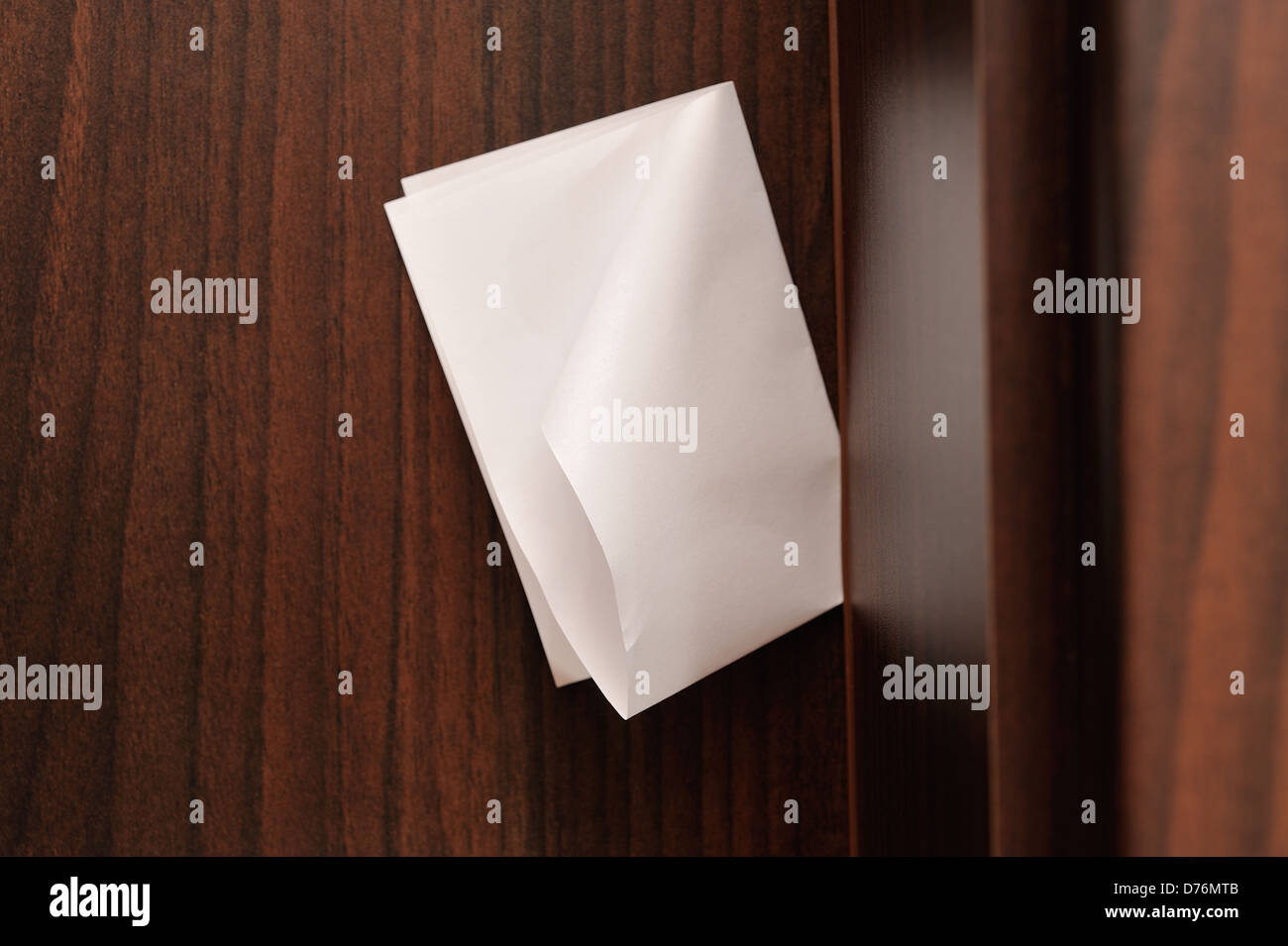 Door with a note Stock Photo - Alamy