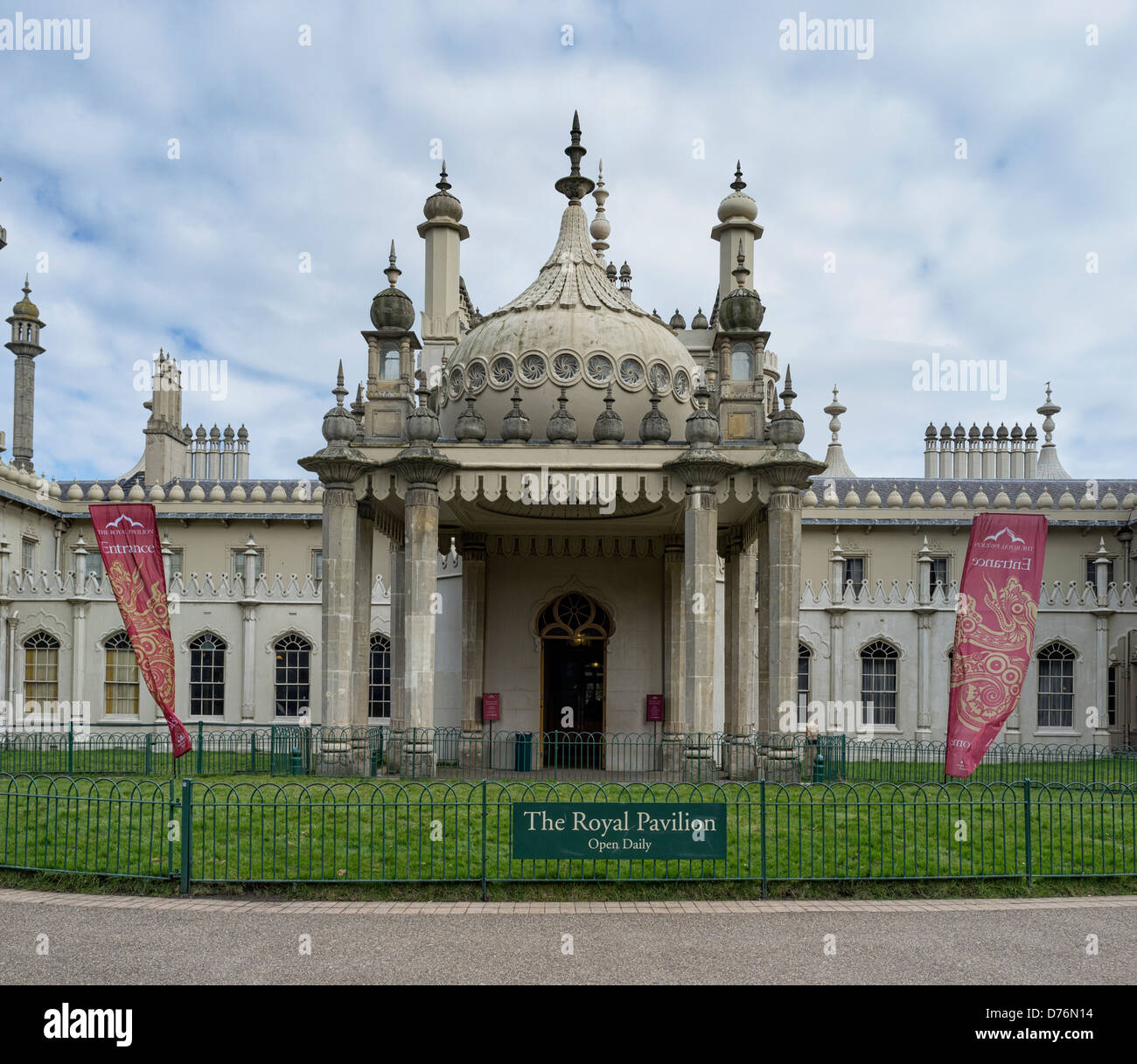 Royal pavilion entrance hi-res stock photography and images - Alamy