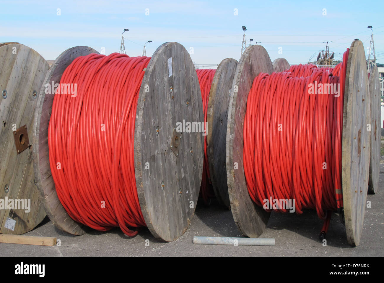Coils of cables hi-res stock photography and images - Alamy