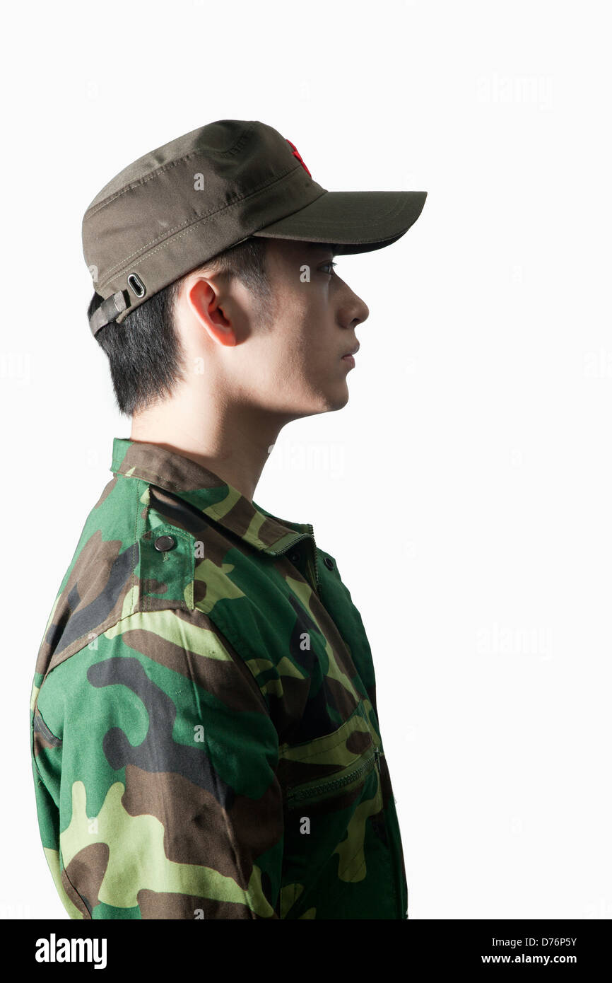 Soldier profile hi-res stock photography and images - Alamy