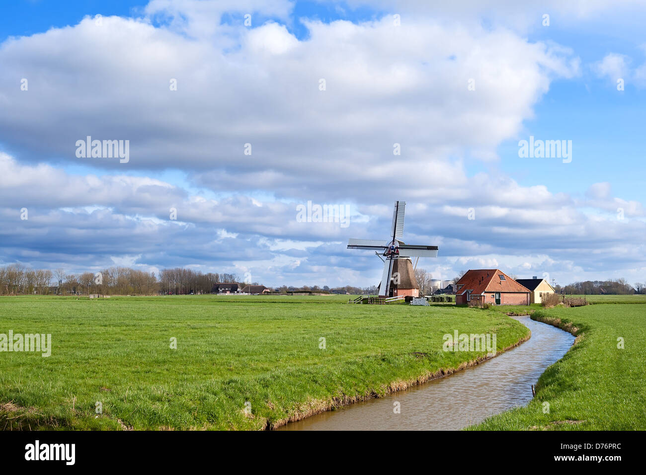Dutch farmland hi-res stock photography and images - Alamy