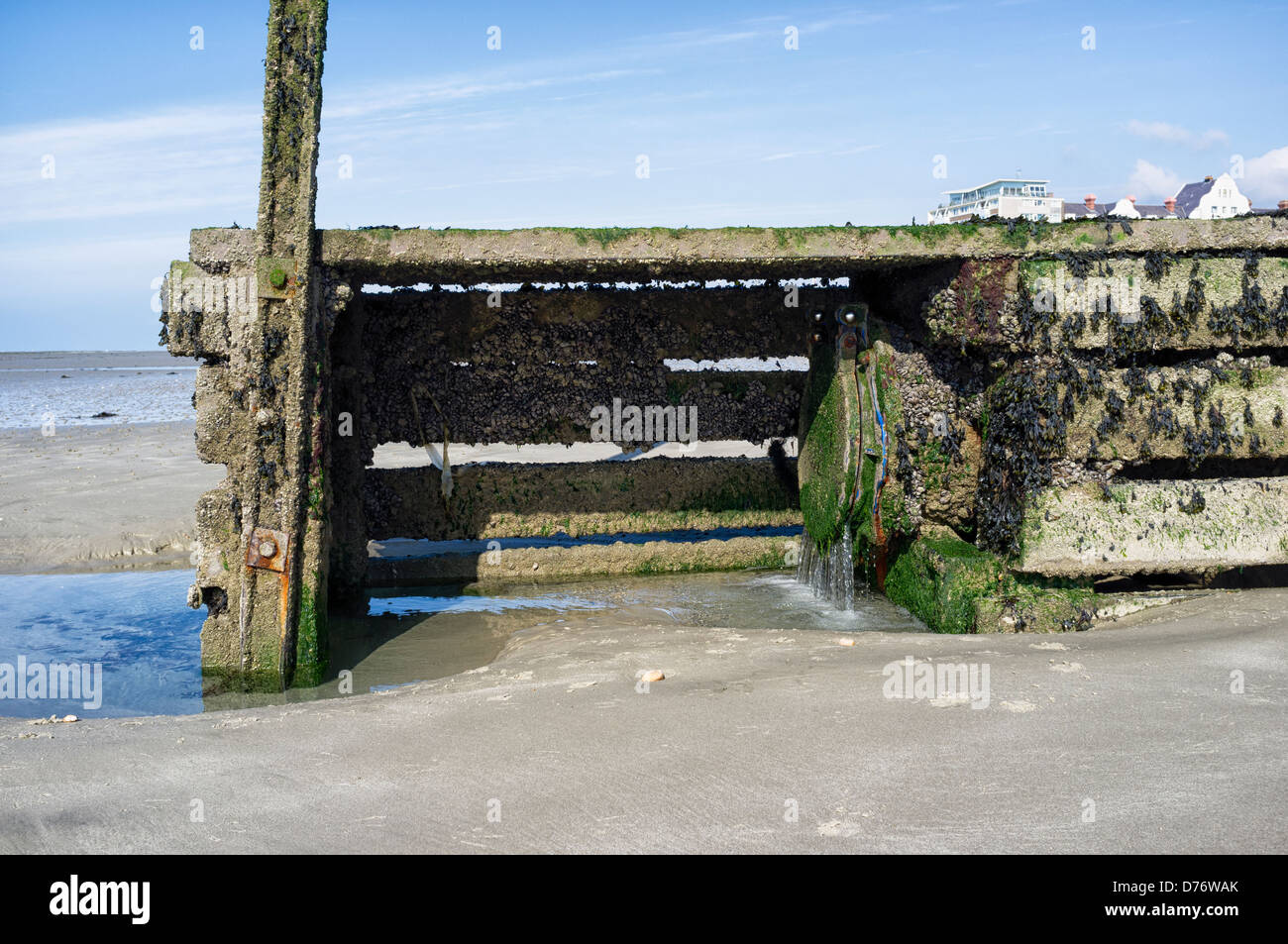 Storm water outfall hi-res stock photography and images - Alamy