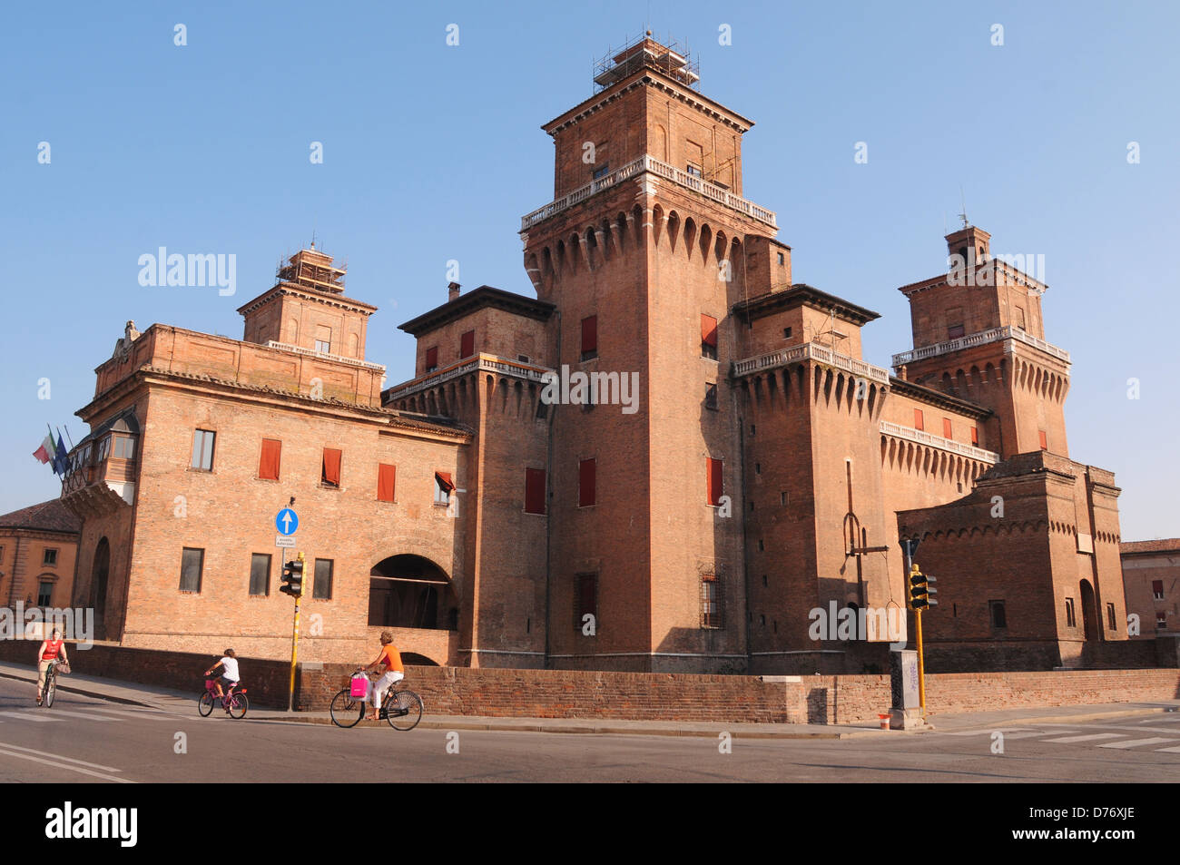 Estense castle ferrara emilia romagna hi-res stock photography and ...