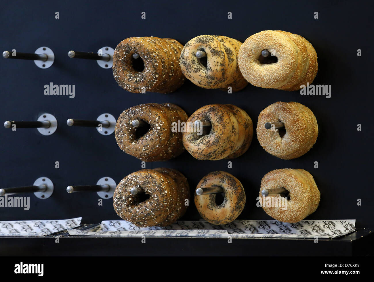 Rack of bagels hi-res stock photography and images - Alamy