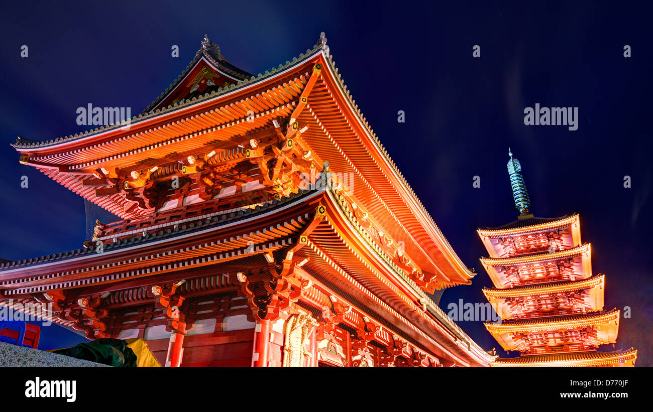 Famous landmark sensoji asakusa temple hi-res stock photography and ...
