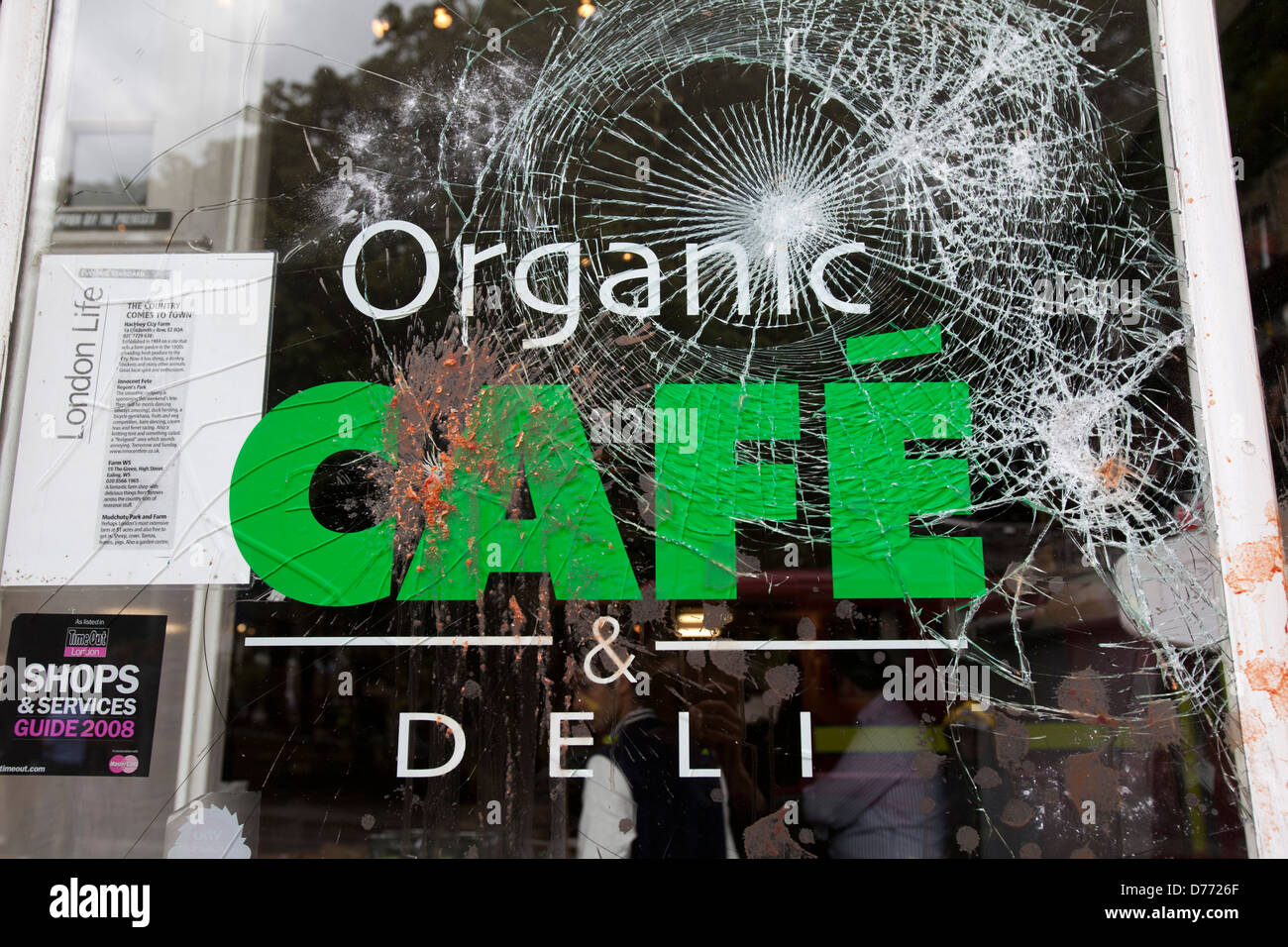 Ealing broadway hi-res stock photography and images - Alamy