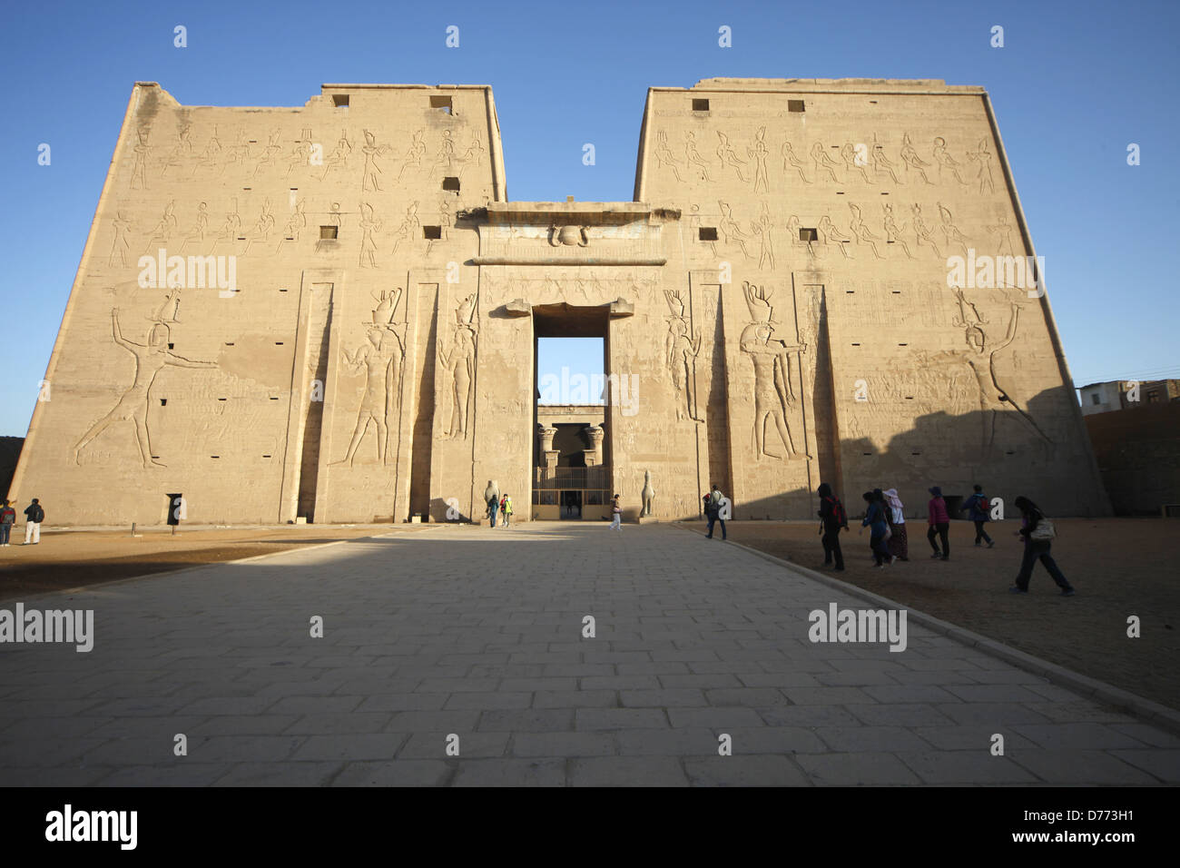 First temple hi-res stock photography and images - Alamy