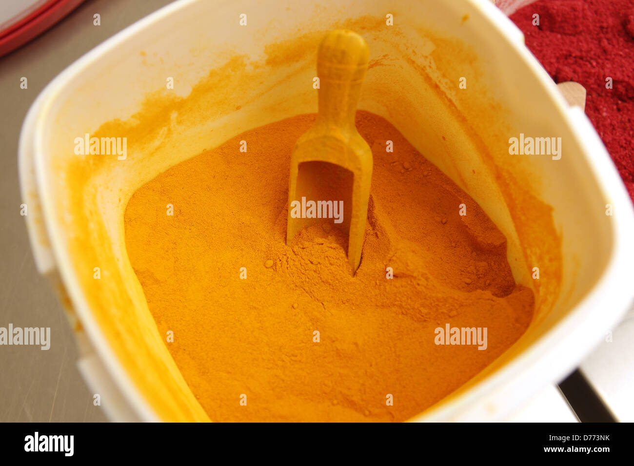 Handewitt, Germany, saffron powder in a chocolate factory Stock Photo ...